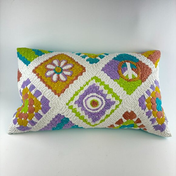 London Kaye | Accents | London Kaye Knit Boho Pillow Floral Peace Sign ...
